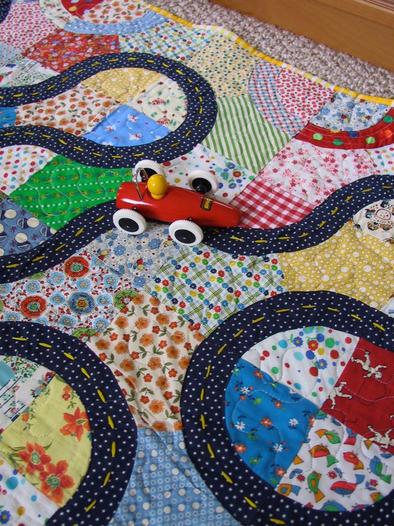 Oscar's Racetrack Quilt - Wee Wonderfuls