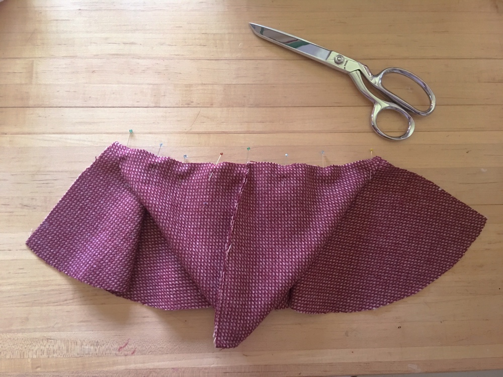 Free Pattern: Hooded Cape Pattern & Tutorial - Wee Wonderfuls