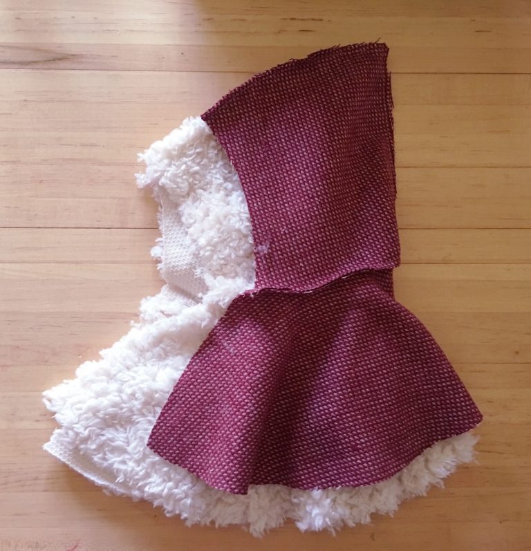 Free Pattern: Hooded Cape Pattern & Tutorial - Wee Wonderfuls